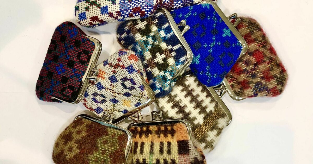 Welsh Wool Purse - small | Oriel Davies Gallery